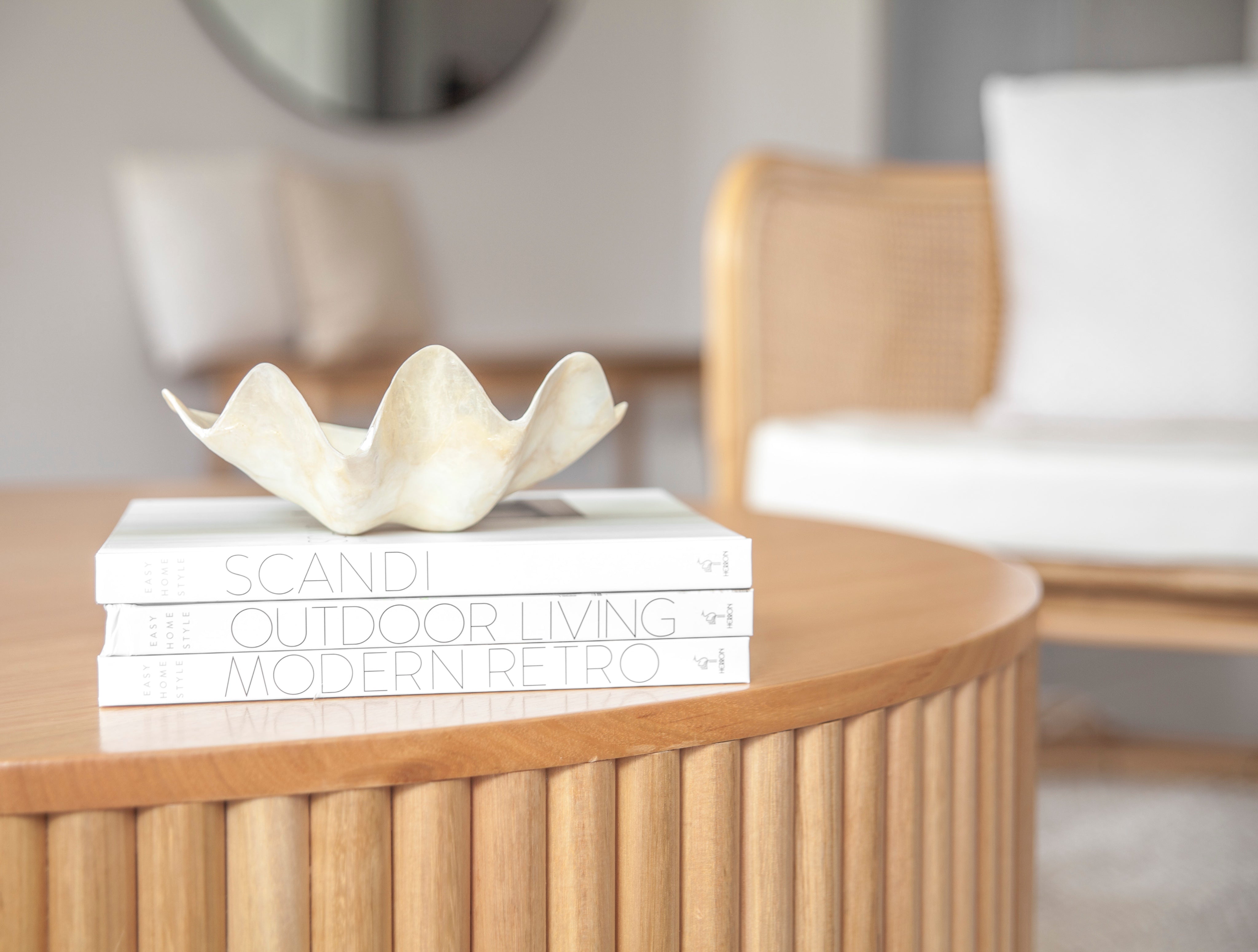 Marble Shard Resin Clam Shell – Stitch & Straw